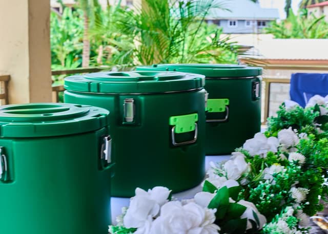Ice Chests & Coolers - MK RENTALS | MK RENTALS
